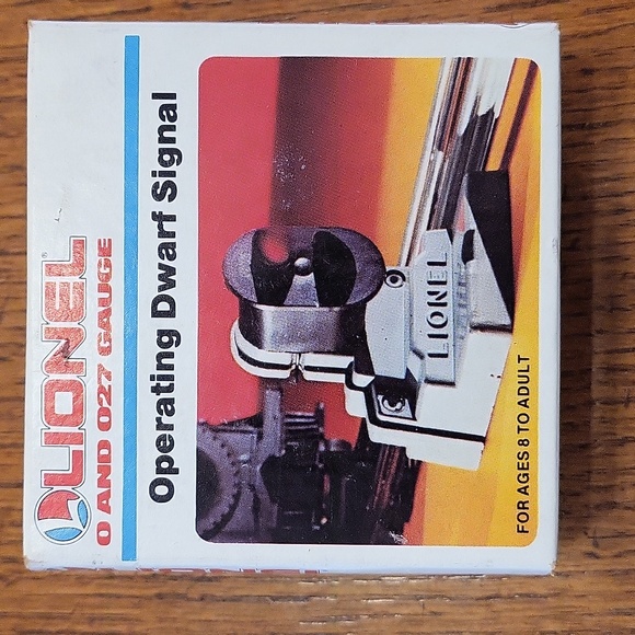 lionel trains | Toys | Lionel Trains Operating Dwarf Signal | Poshmark